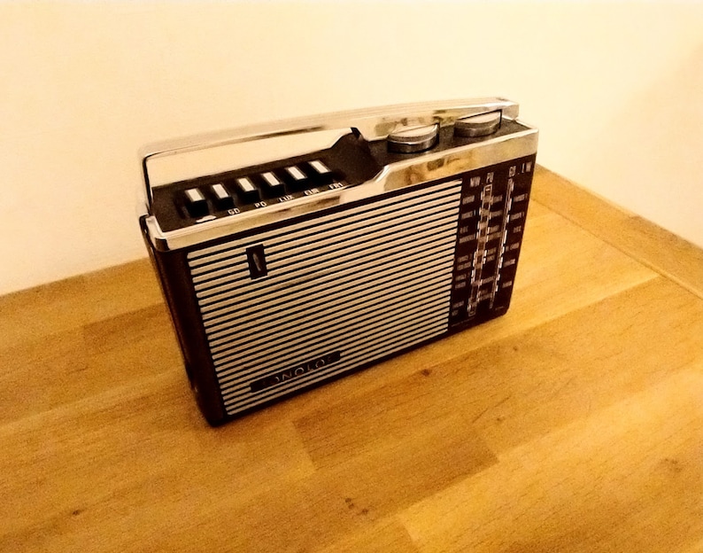 Vintage Bluetooth Speaker - Etsy