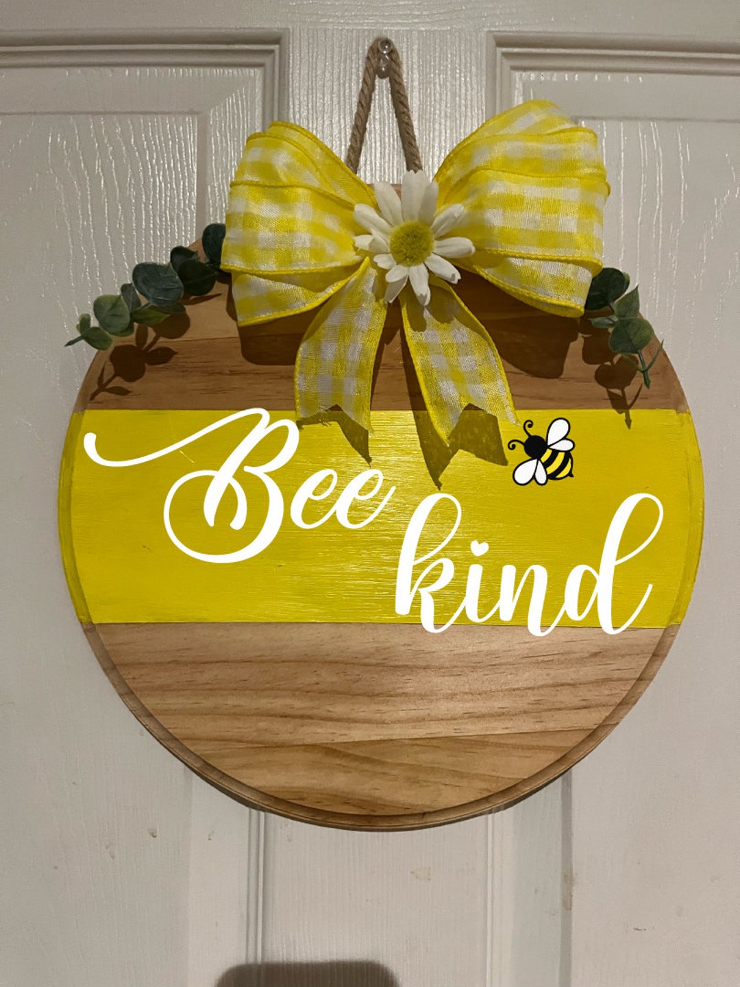 Bee Kind Front Door Hanger and Wall Decor. Spring Kindness Sign, Round ...