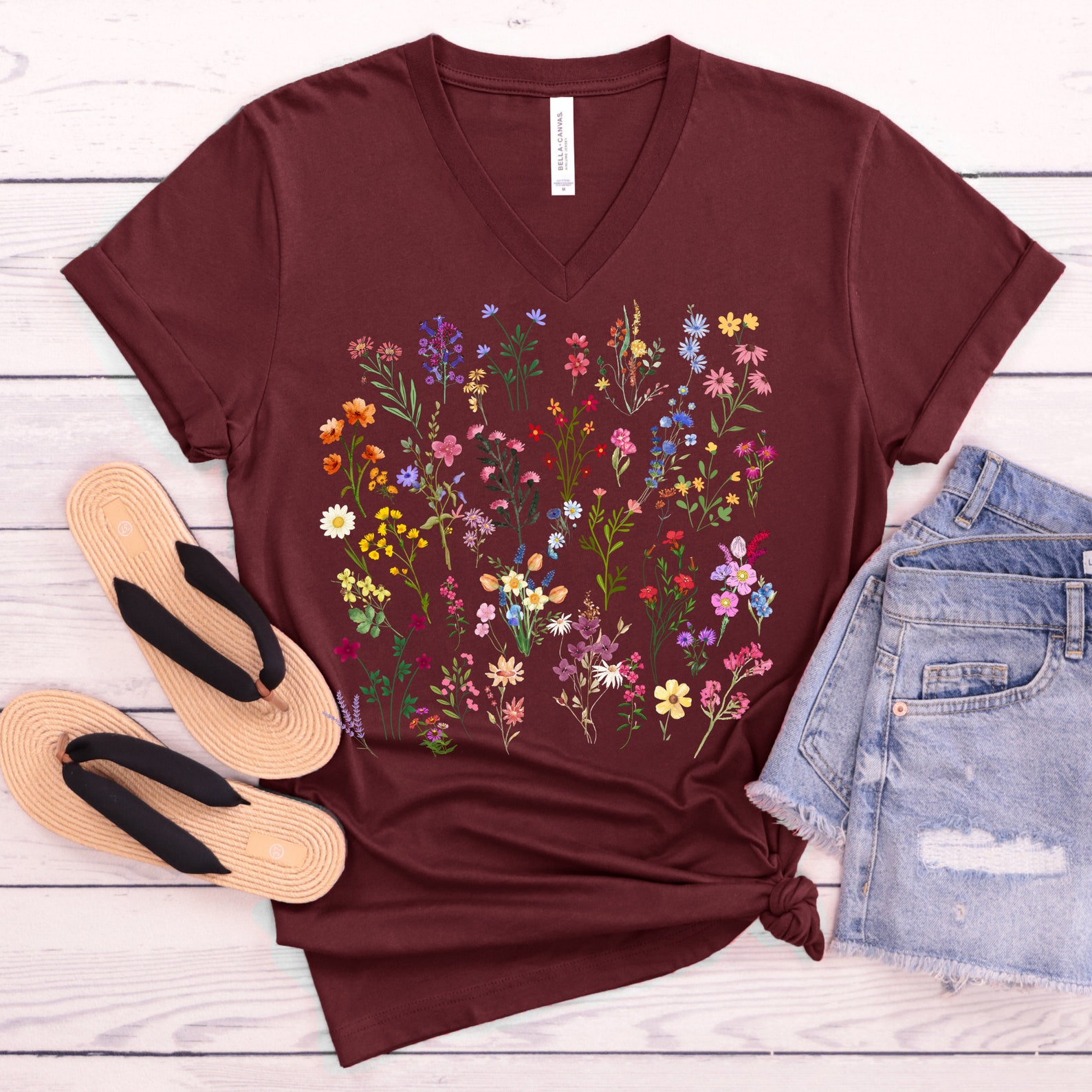 Vintage Pressed Flowers V-neck T-shirt Boho Style Tee Botanical Floral ...