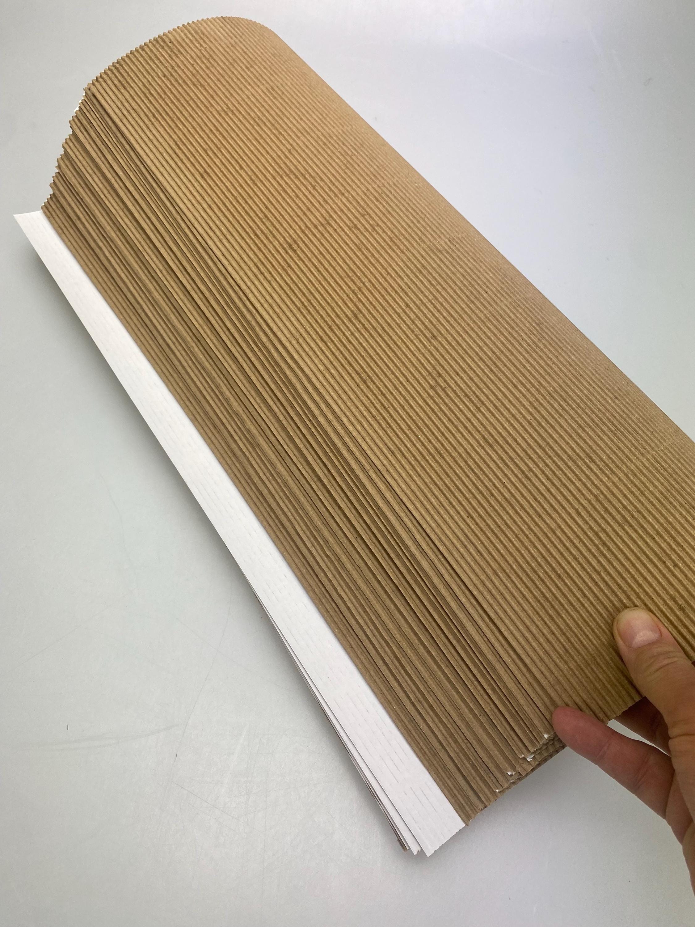 15 Open E-flute Sheets Brown /white 17,7 Inch X 15,7 Inch ( 45 Cm X 40 ...
