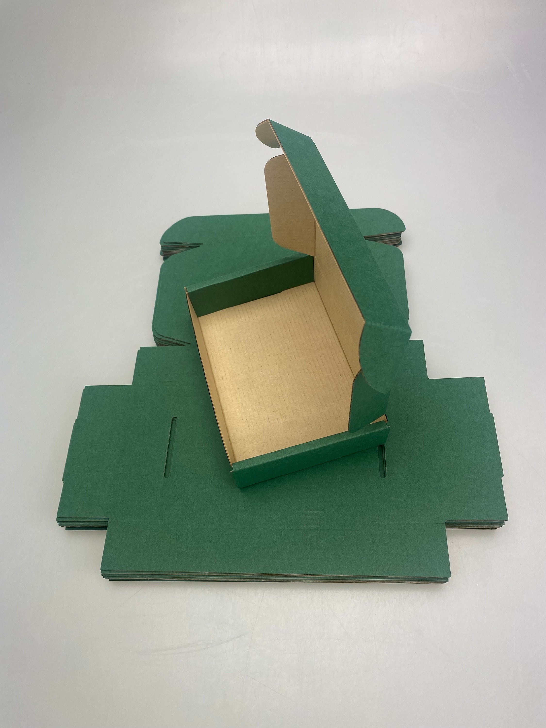 15 X Green Corrugated Cardboard Shipping Boxes, Royal Mail Small Parcel ...