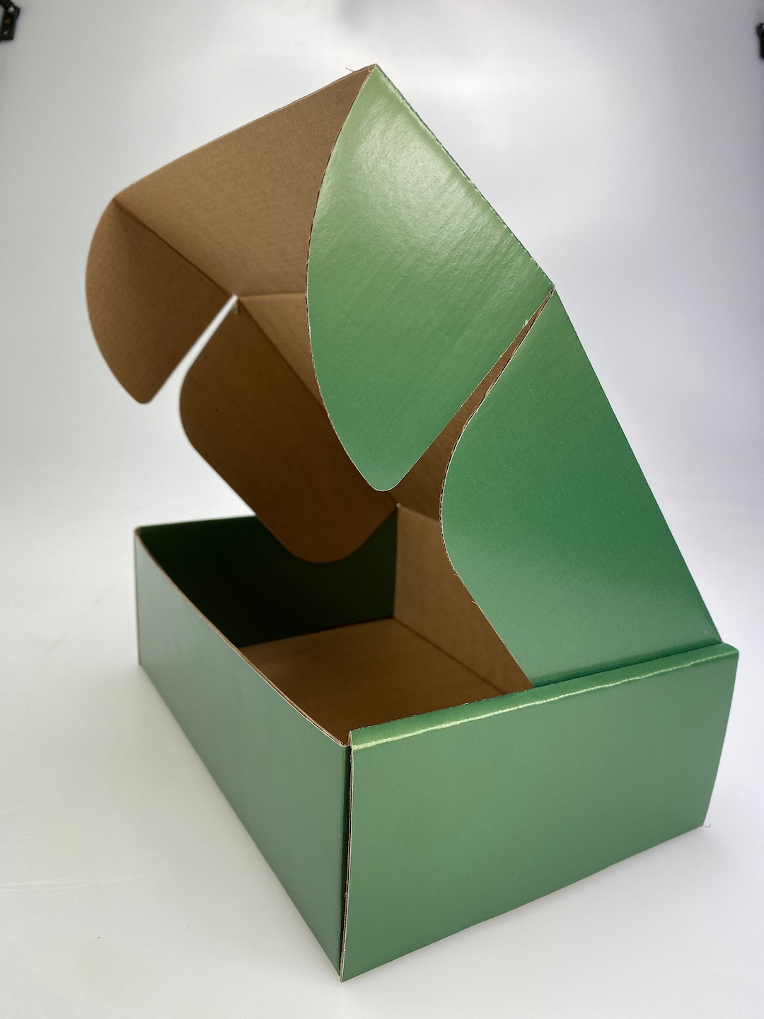 5 Green Corrugated Cardboard Shipping Boxes: Royal Mail Small Parcel ...