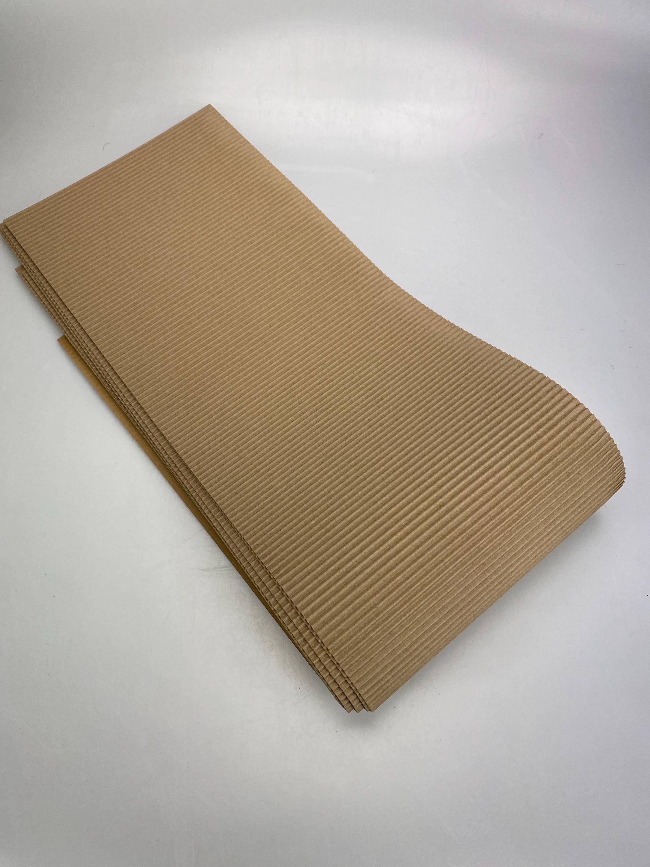 8 Open B-flute Sheets Brown /brown 11,8 Inch X 49 Inch (30 Cm X 1,25 M ...