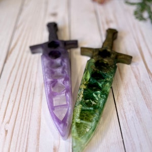 Custom Dagger Dice Box - Etsy