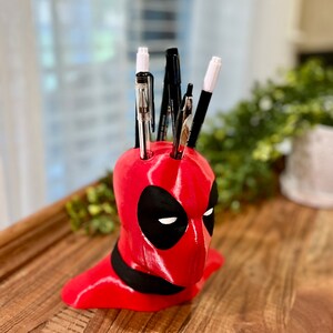 Deadpool Pen Holder - Etsy