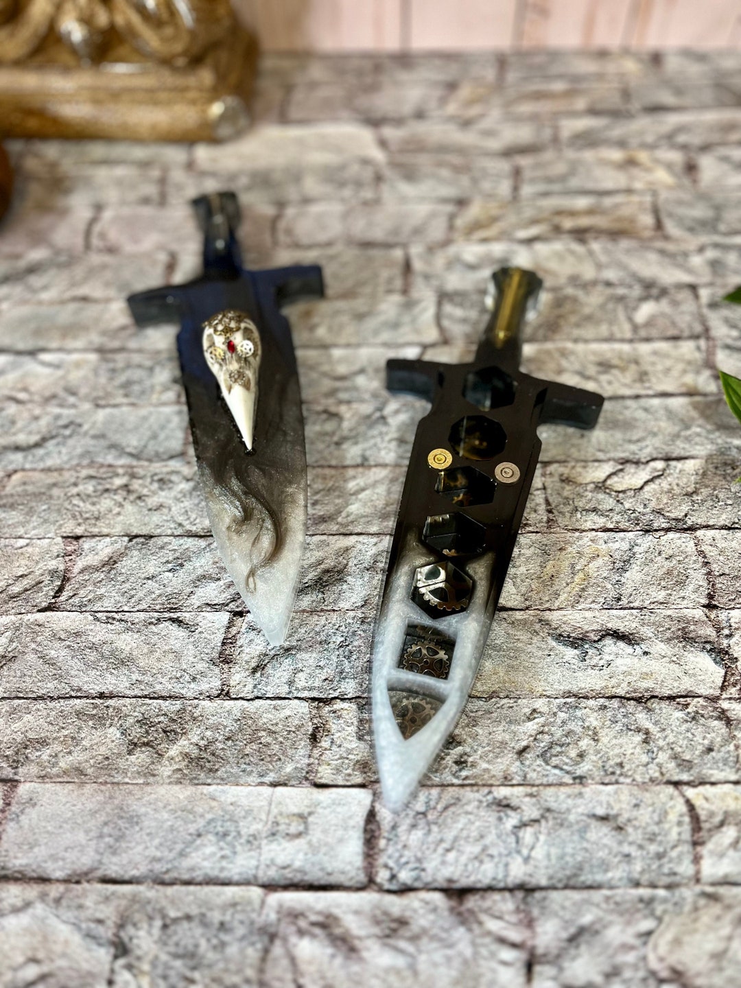 Special Edition Custom Dagger Dice Cases - Etsy