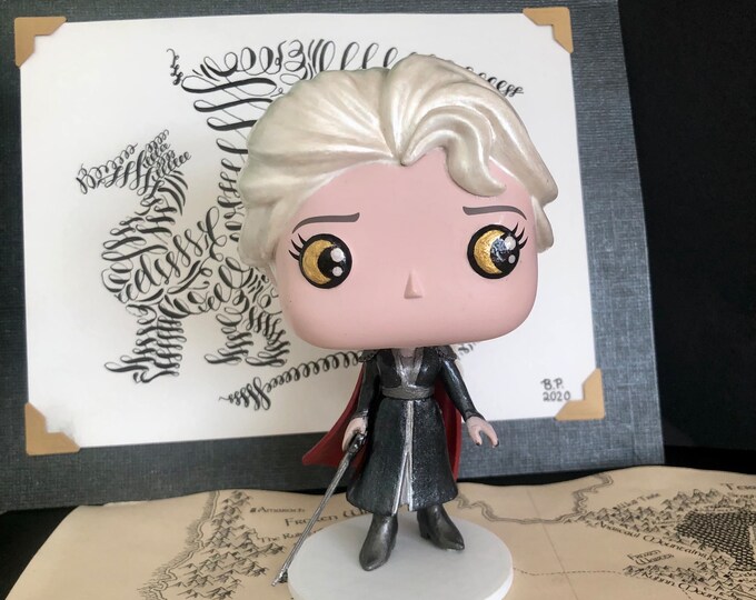Manon Blackbeak - Queen of Witches | Custom Funko Pop | Inspired by ...
