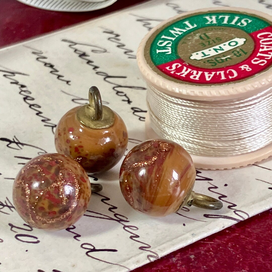 Vintage Glass Globe Buttons: Bloodstone Effect - Etsy