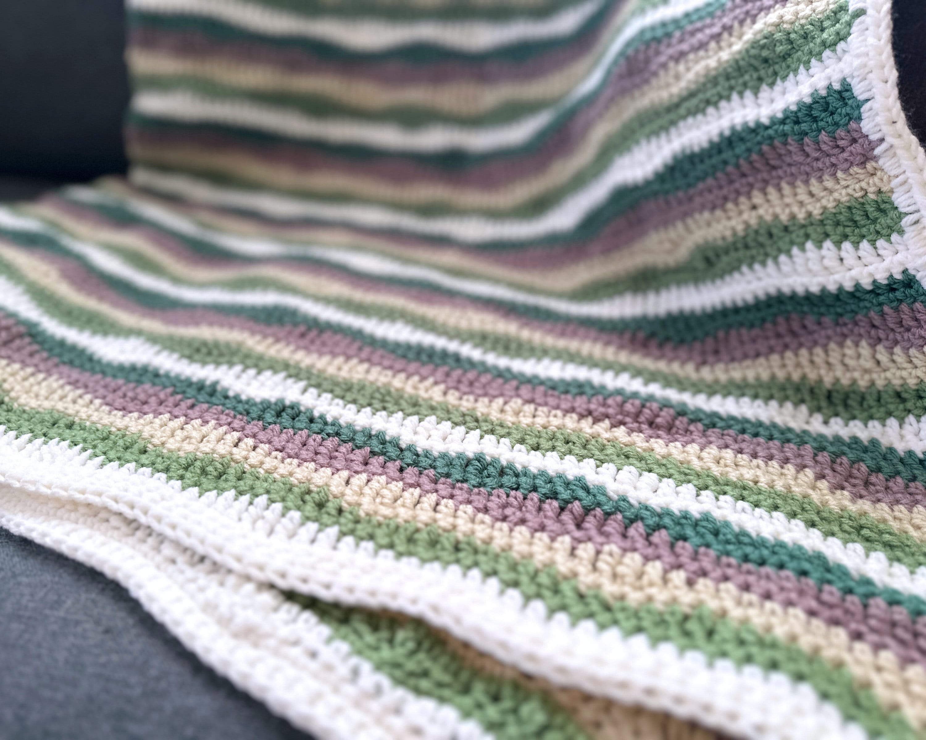 Modern Waves Crochet Blanket Pattern Easy Crochet Blanket Tutorial ...