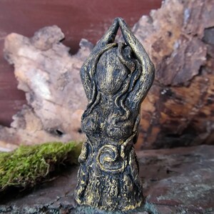 Set 2 Figurines Cernunnos Horned God Statue Mother Earth - Etsy