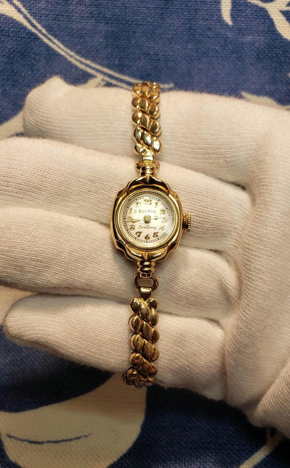 Vintage 10K Gold 1940's Bulova Excellence Dainty Ladi… - Gem