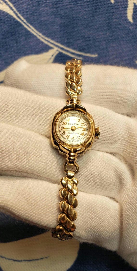 Vintage 10K Gold 1940's Bulova Excellence Dainty Ladi… - Gem