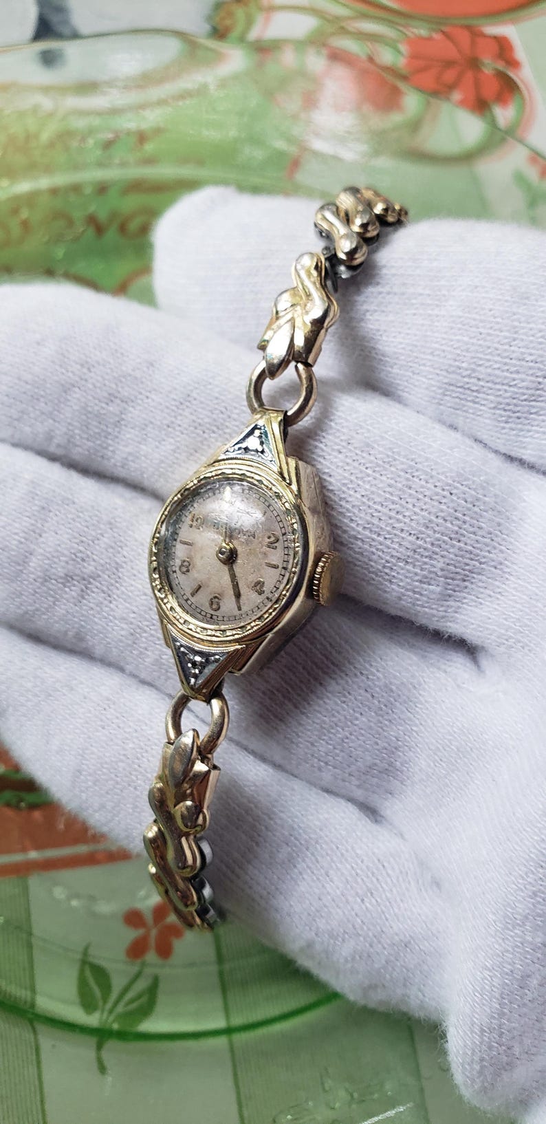 Vintage 1930's Bulova Art Deco 10K Gold & Diamonds Dainty Women's ...