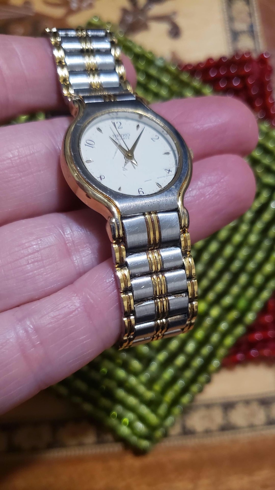 Vintage 1980's Seiko Gold and Silver With White Dial Ladies Wrist Watch ...