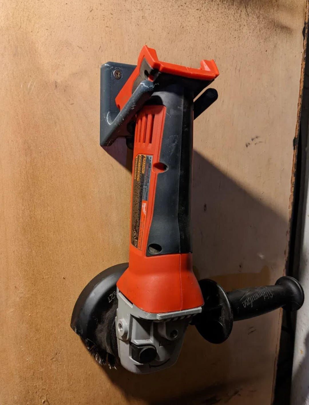 Milwaukee M18 Grinder Mount – Secure Your Grinder or Oscillating Tool ...