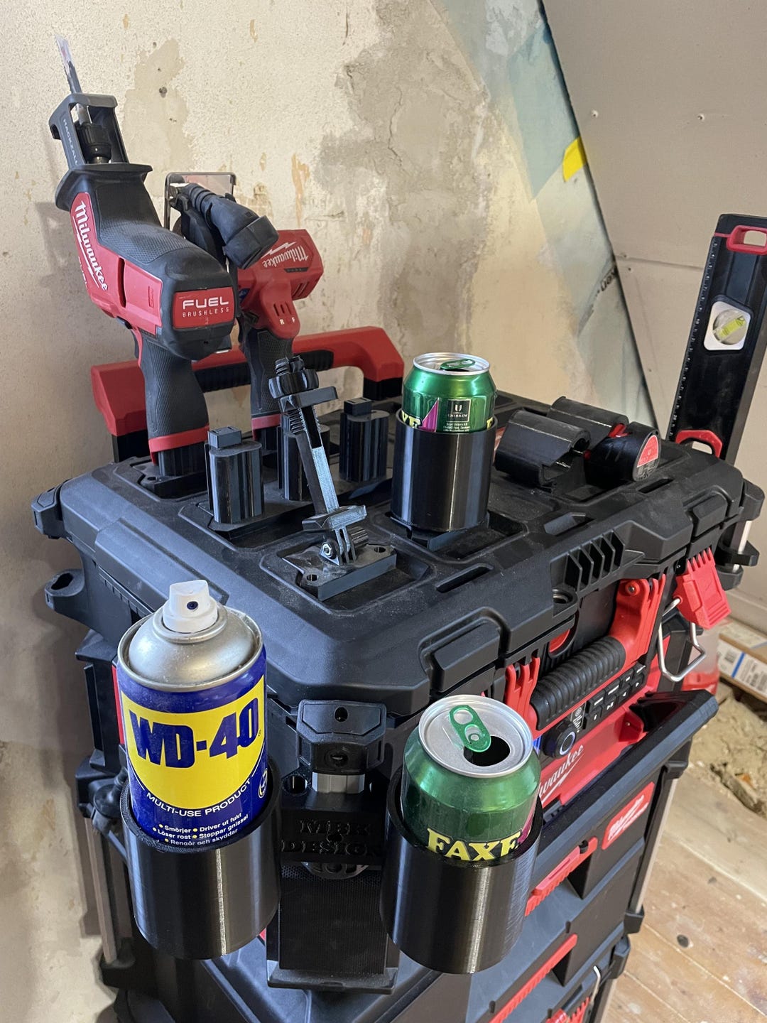 Milwaukee Double Packout Can Holder | Fits 2 × 33cl Cans, Spray Cans ...