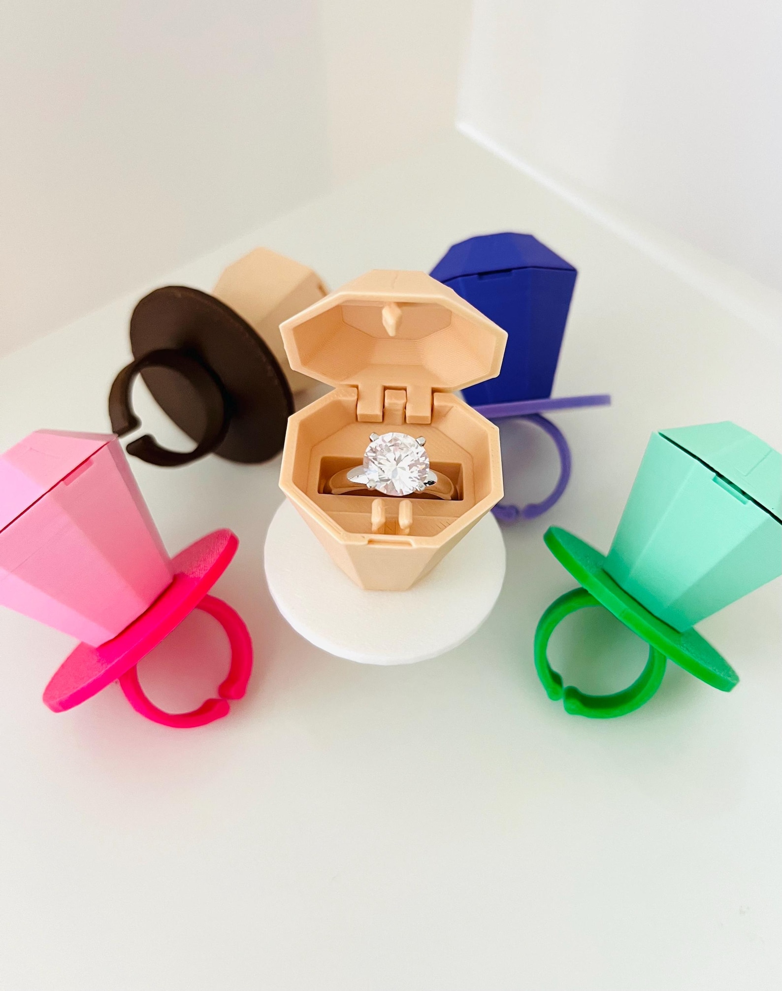3D Printed Ring Pop Proposal Box: Fun Engagement Ring Case-customize ...