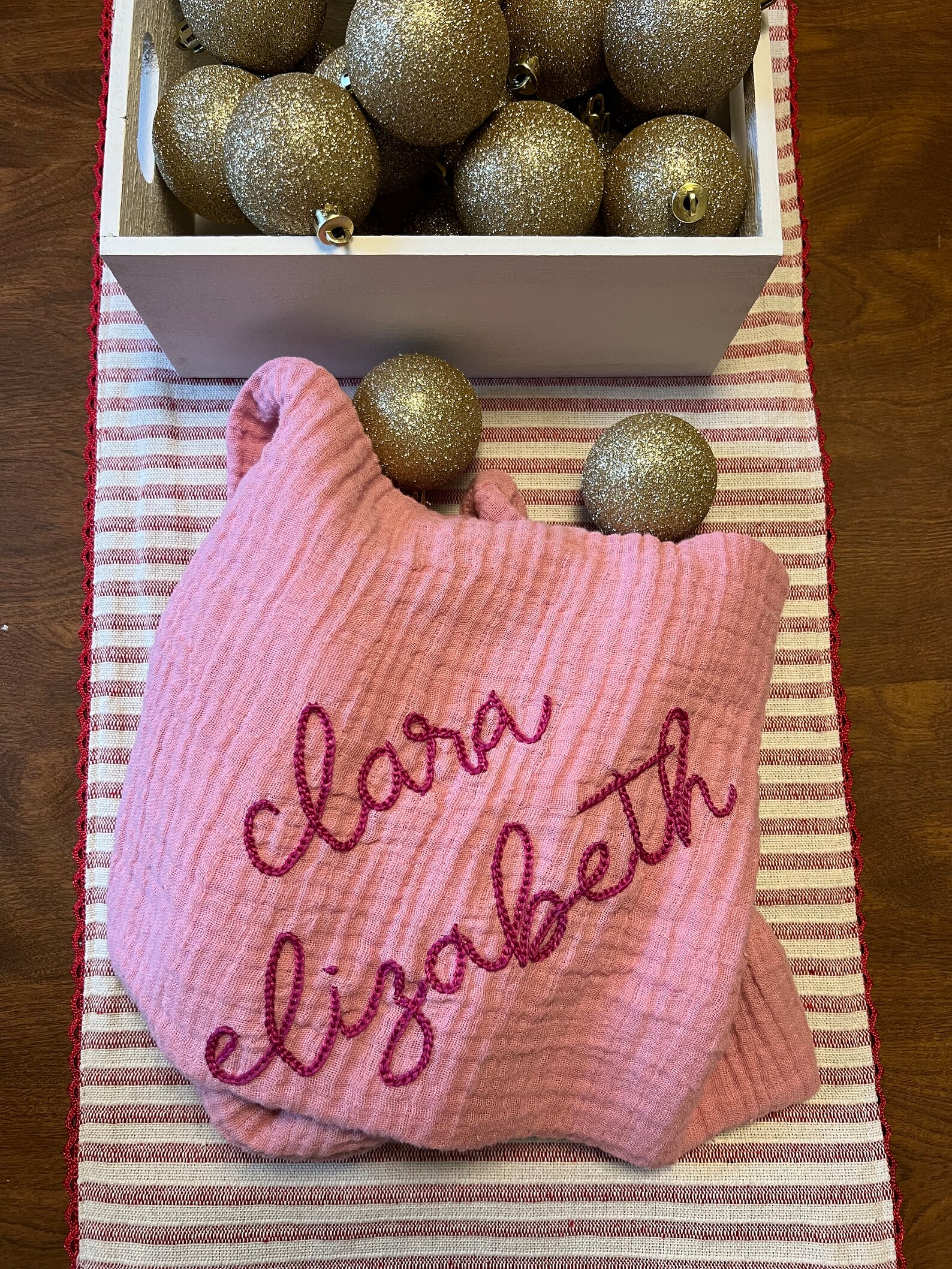 Hand Embroidered Personalized Muslin Swaddle - Etsy