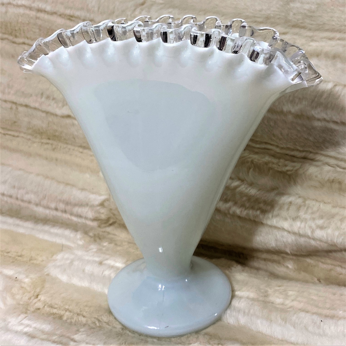 Fenton White Silver Crest Fan Vase - Etsy