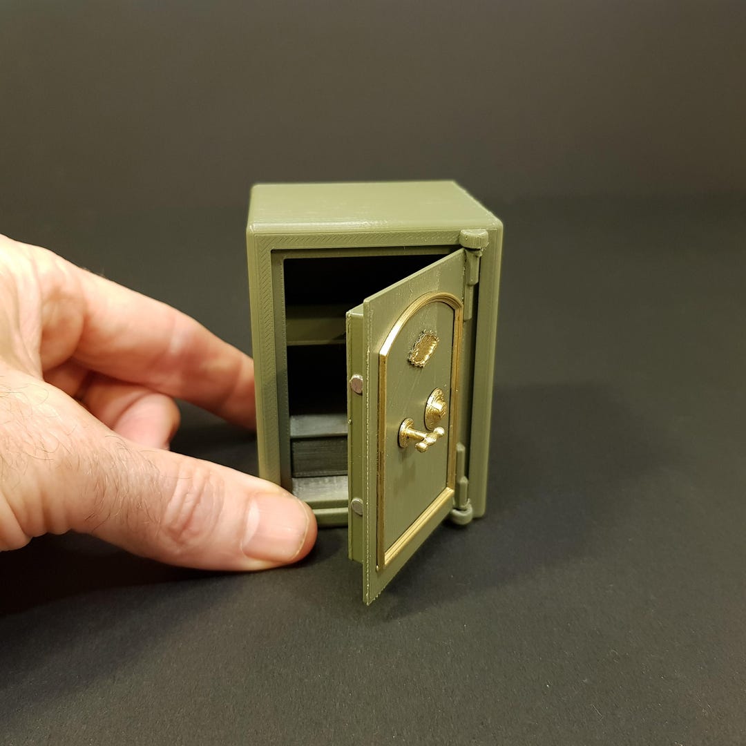Miniature Vintage Safe With Opening Door - 1/12 Scale, Digital STL ...