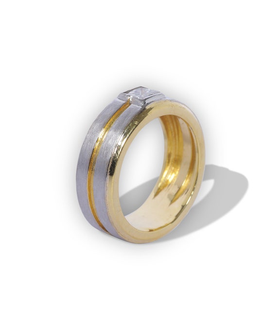 Tom and jerry wedding ring | Beachweddingtips.com