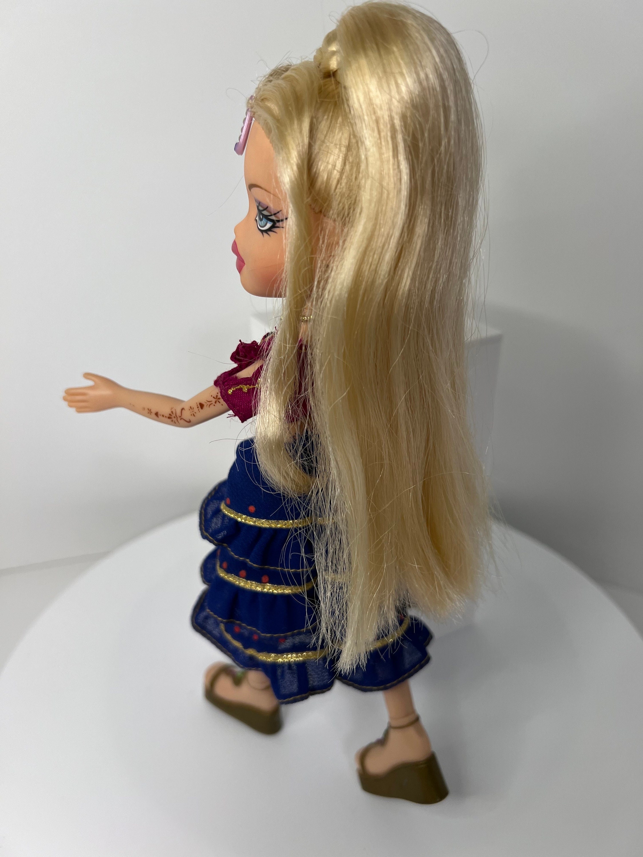 Bratz MGA Entertainment Cloe Genie Magic Doll - Etsy
