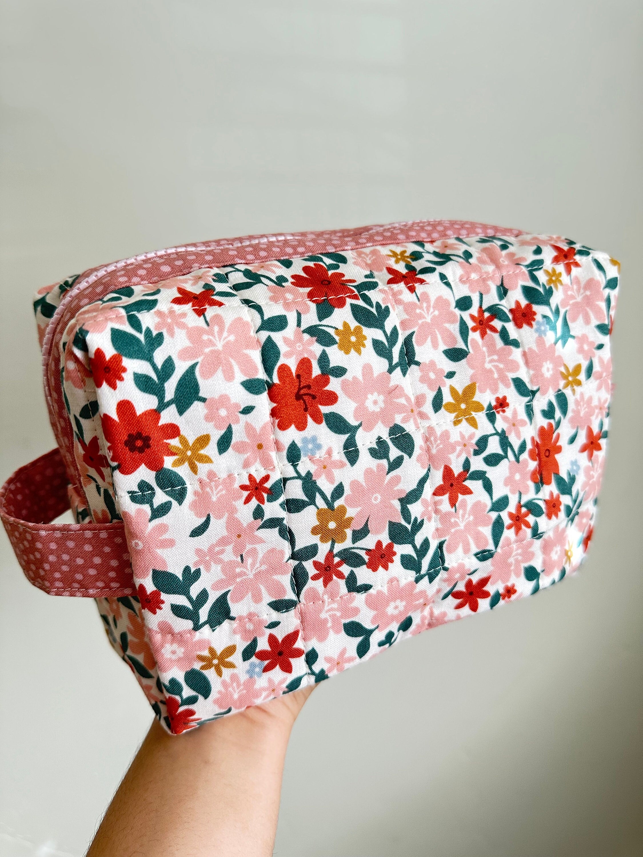 Quilted Holland Pouch (large) // Quilted Pouch // Toiletry Bag // Large ...