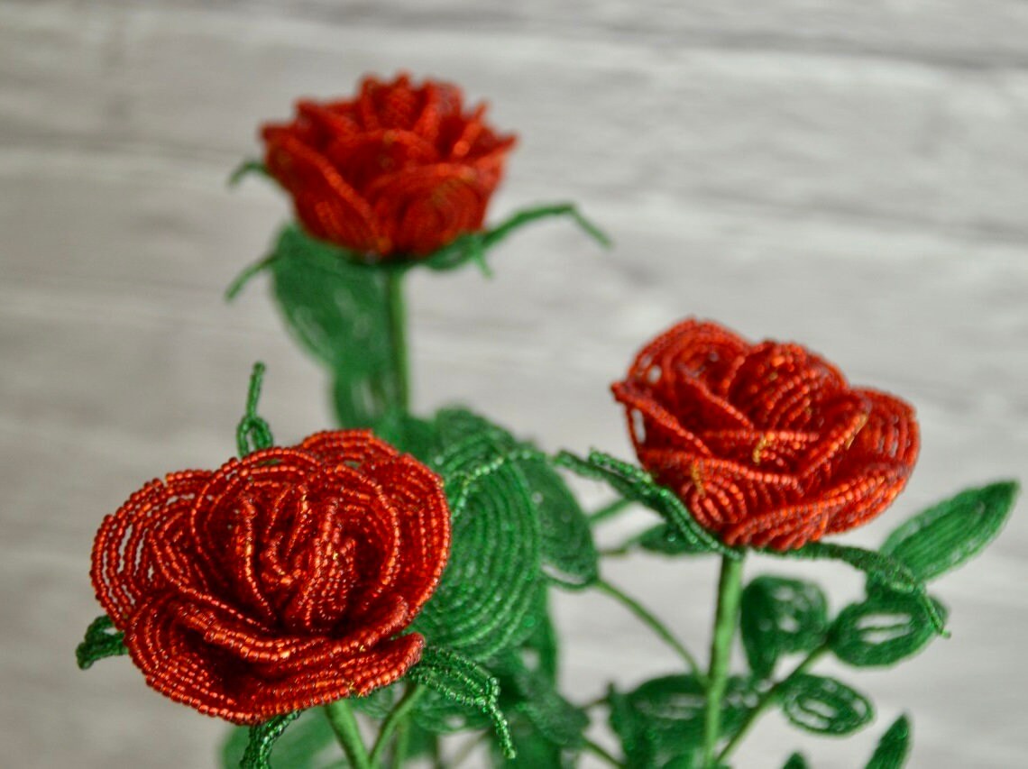 Bouquet of Red Tea Roses Flowers Bouquet Beaded Flowers Wildflowers Red ...