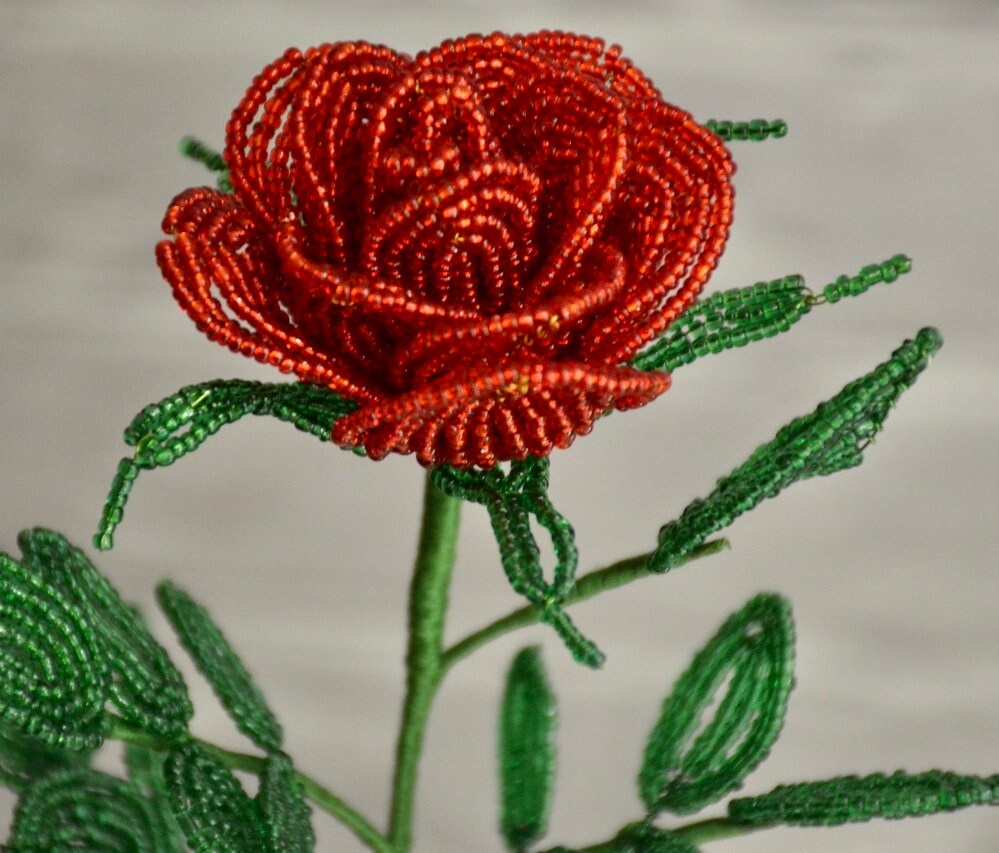 Bouquet of Red Tea Roses Flowers Bouquet Beaded Flowers Wildflowers Red ...