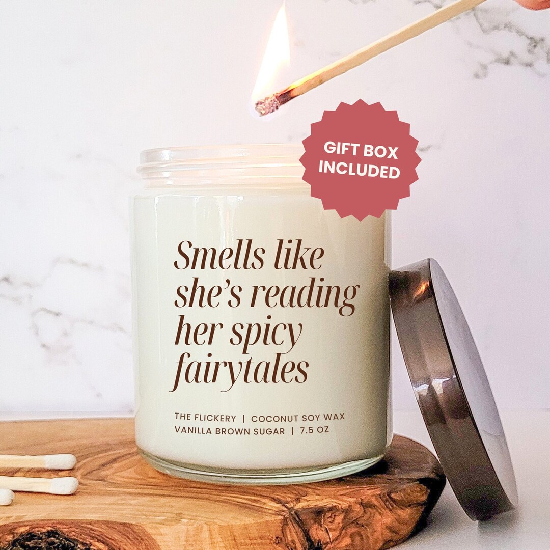 Smut Lover Gift for Women Romance Book Enthusiast Bookish Candle ...
