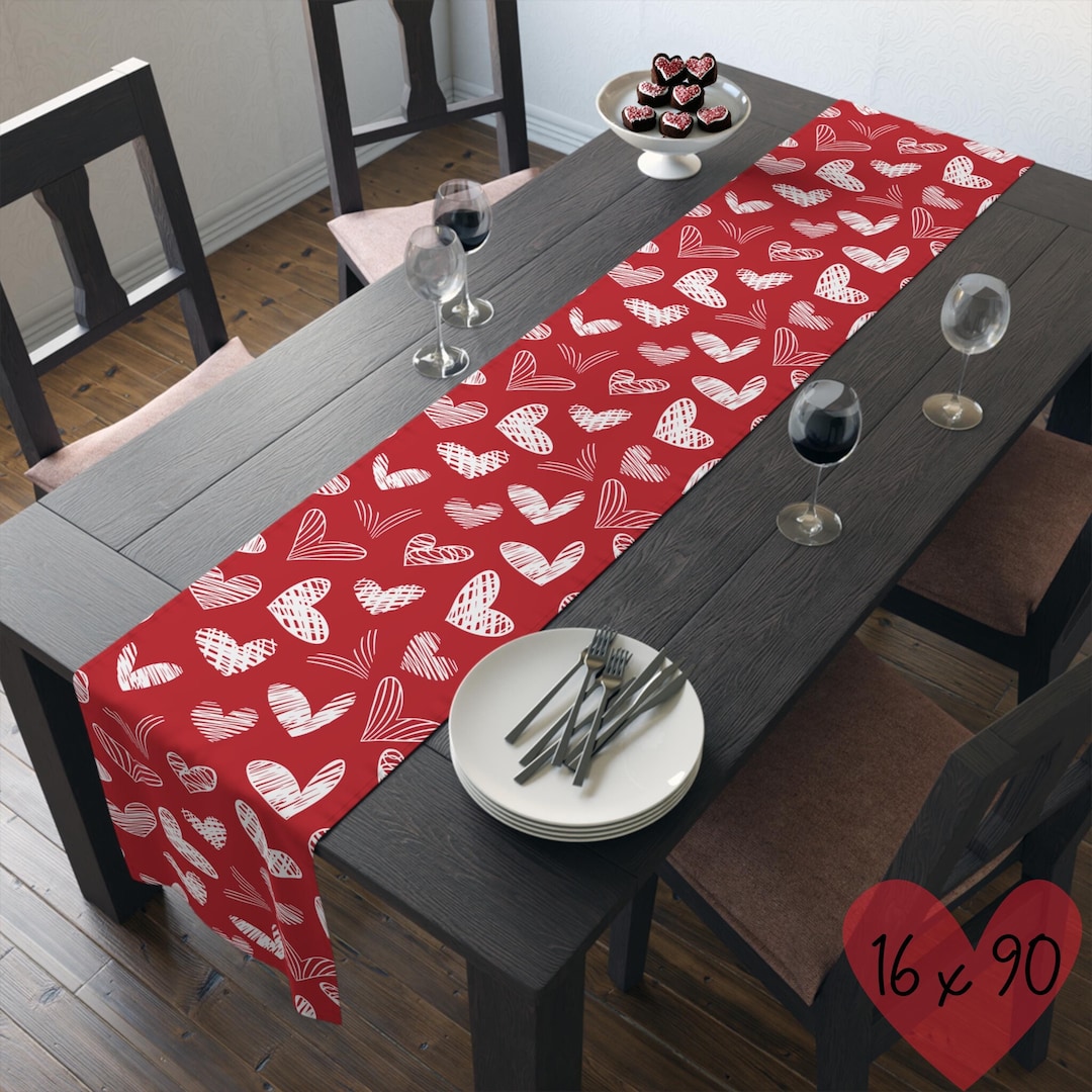 Valentine's Table Runner, Heart Runner for Valentine's Day Decor ...