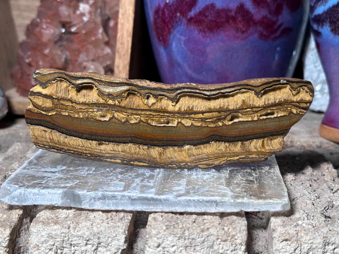 Vibrant Tiger Iron Slab. Golden Flash. Gold and Red Tigers Iron - Etsy