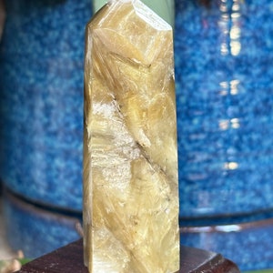 Golden Mica Tower Muscovite Tower Big Mica, String UV. High Quality - Etsy