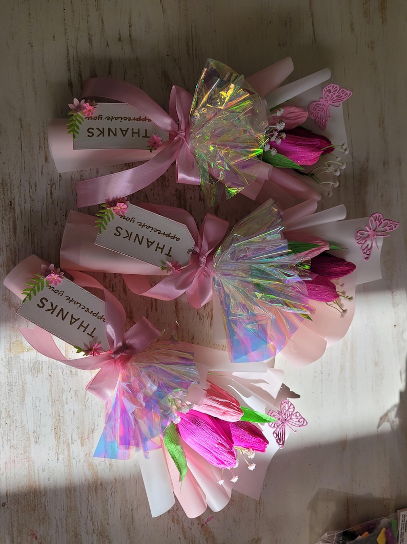 Ferrero Rocher Chocolate Bouquet: Handmade Crepe Paper Tulips - Etsy
