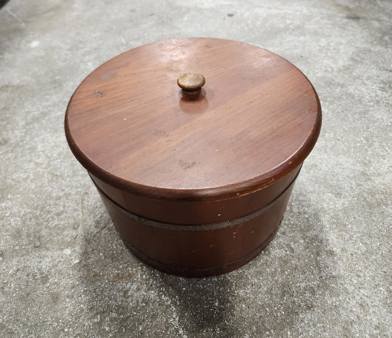 Vintage Round Pantry Box - Etsy