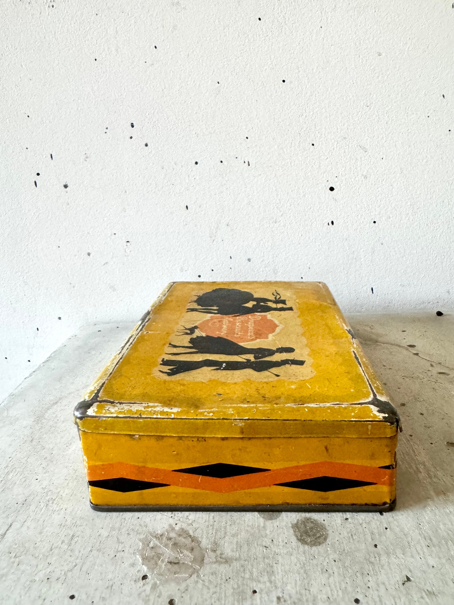 Vintage Painted Tin Box II Collectible Metal Storage Box II Storage ...