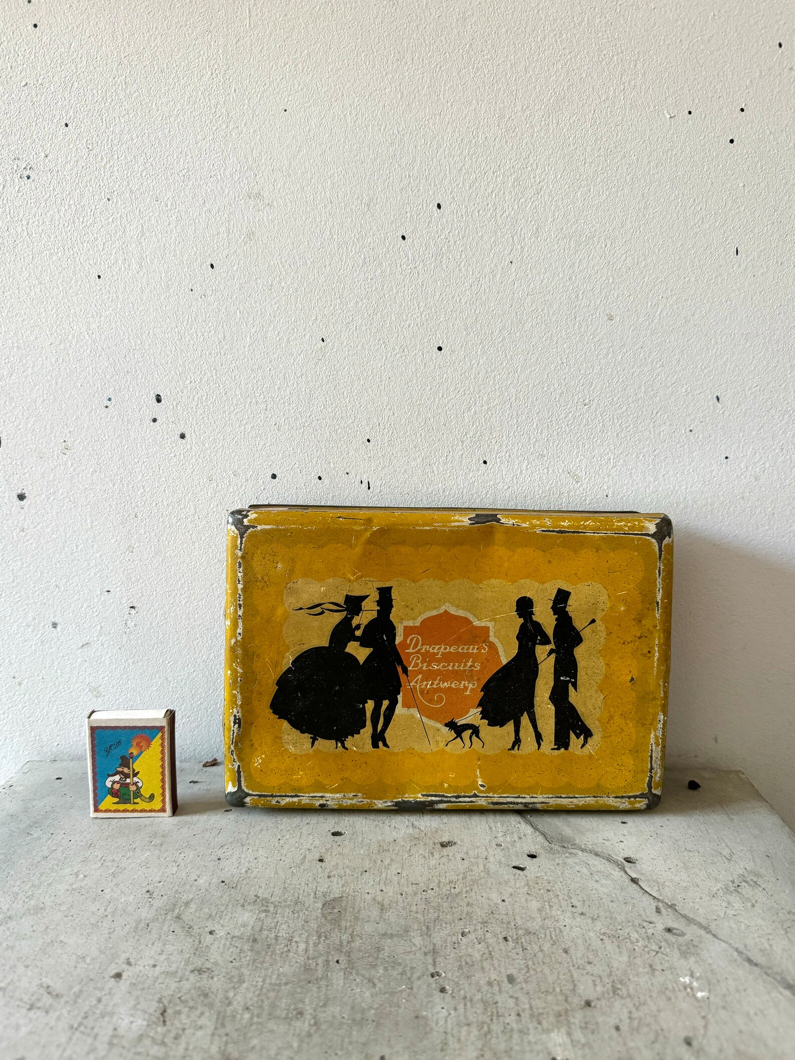 Vintage Painted Tin Box II Collectible Metal Storage Box II Storage ...