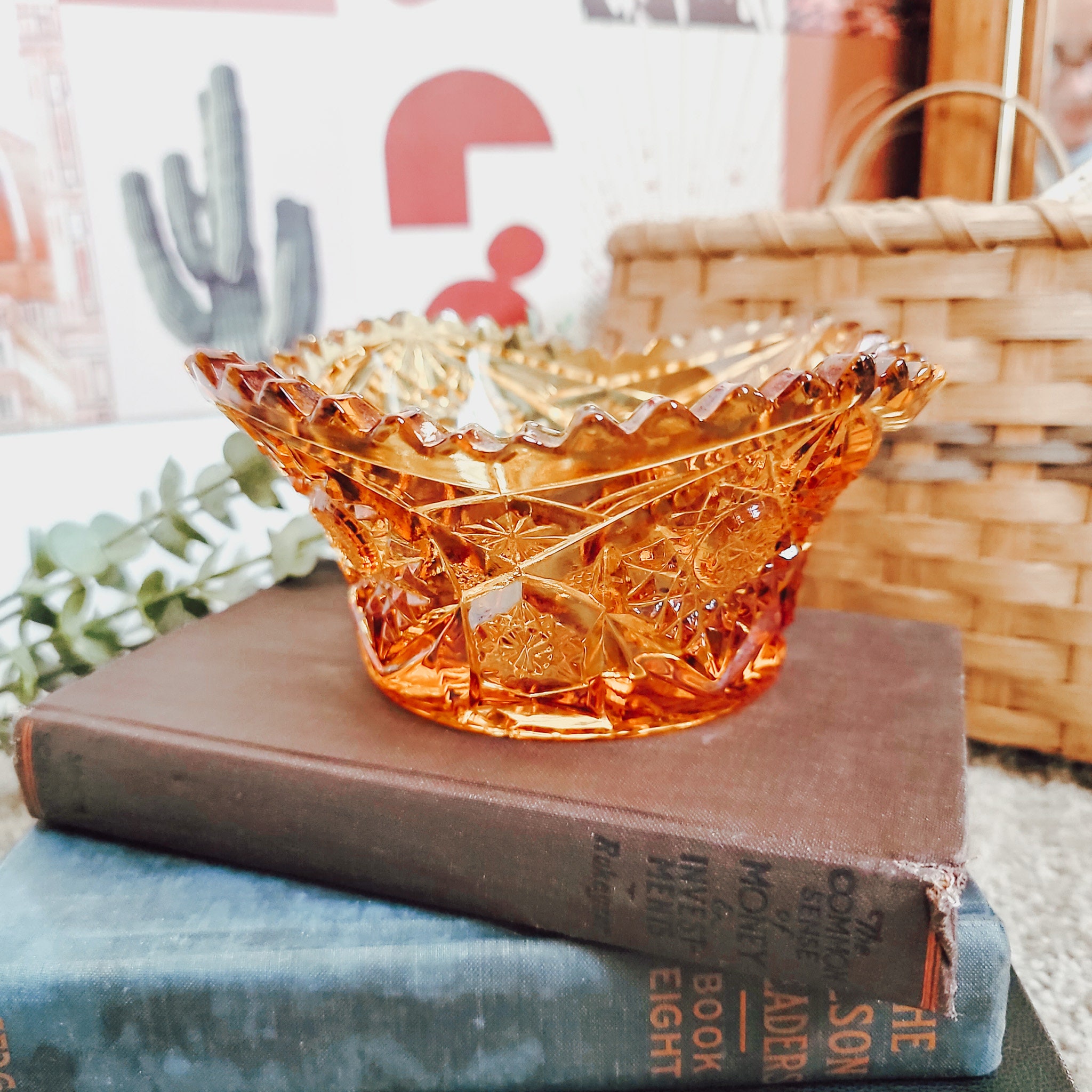 Vintage Amber Glass Cut Sawtooth Candy Dish Bowl | Kitchenware Vintage ...