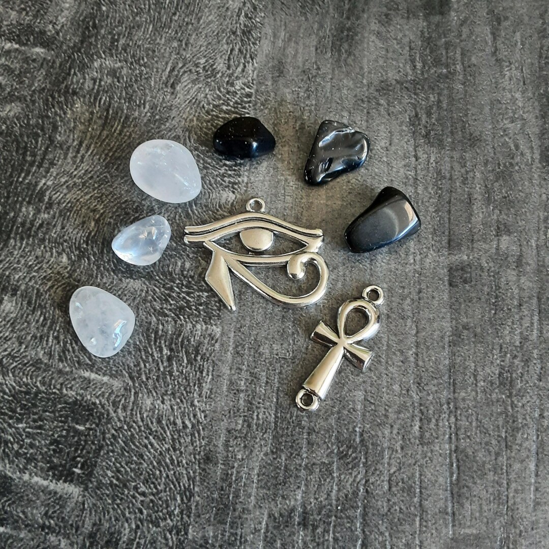 Horus Altar Decor Set - Etsy
