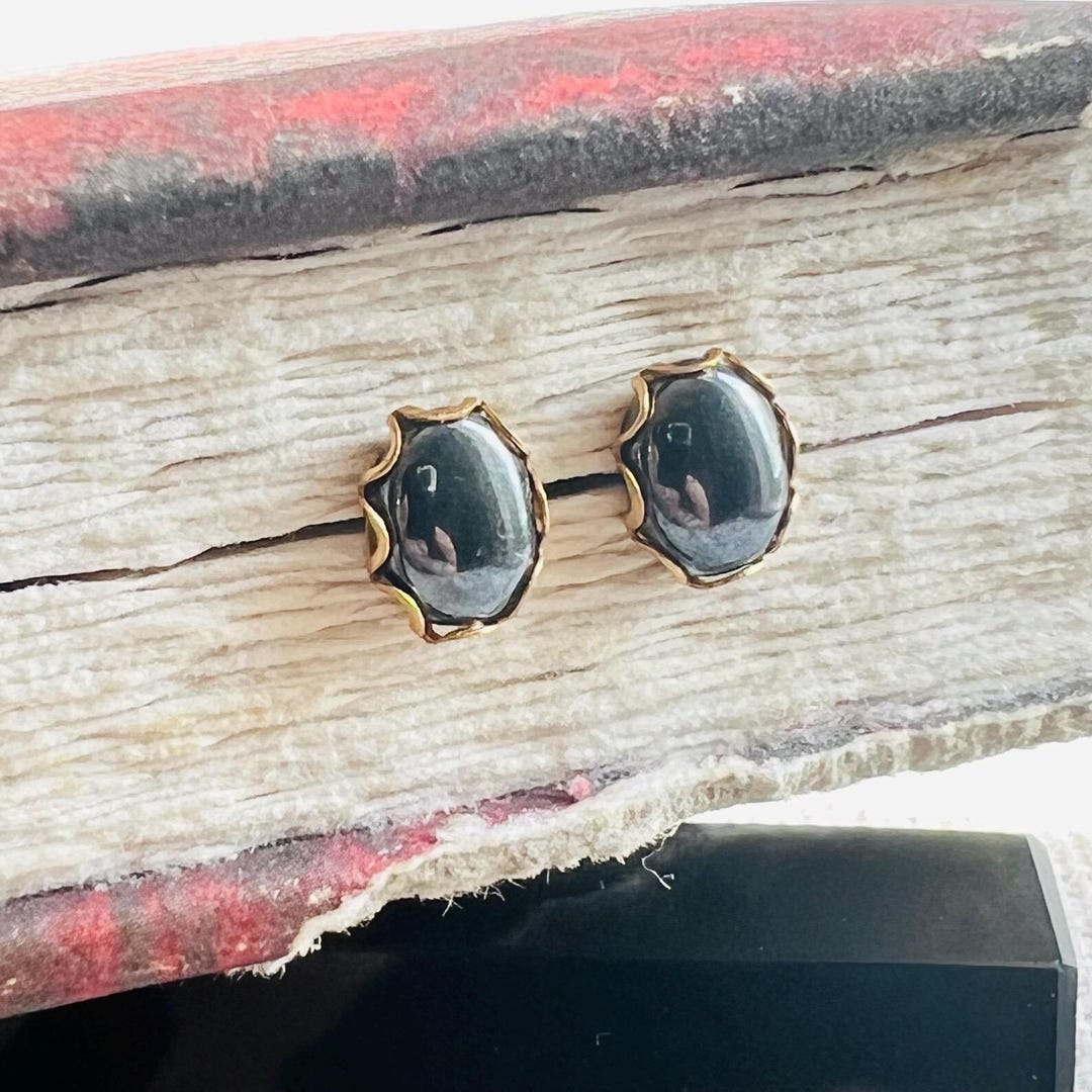 Vintage Hematite Stud Earrings – Grounding Gemstone Jewelry - Etsy