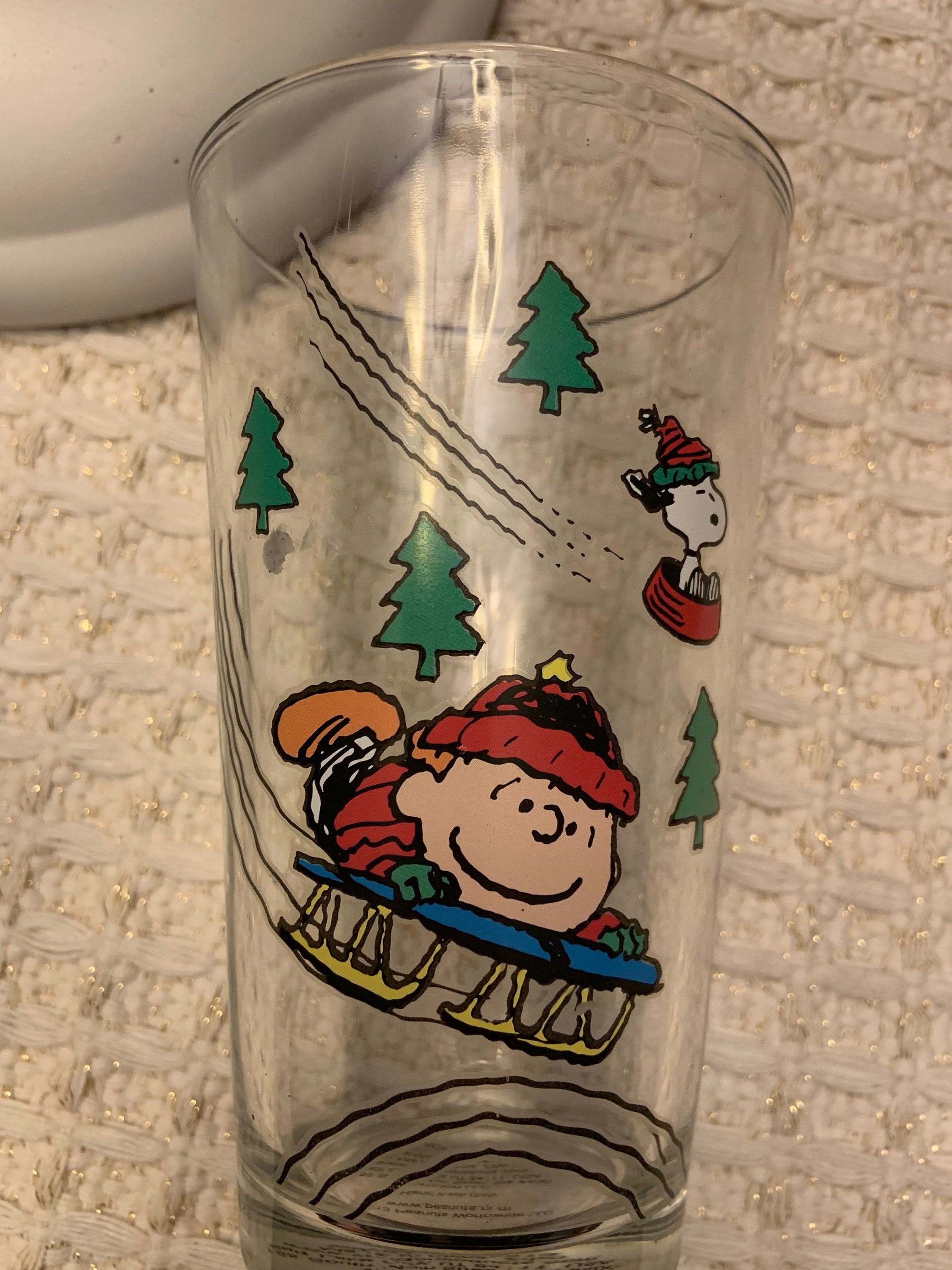 2 Vintage Peanuts Winter Scene Glass Tumblers - Etsy