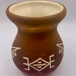 3" Vintage Native American Signed Swift Eagle Indian Sioux Pottery Vase ...