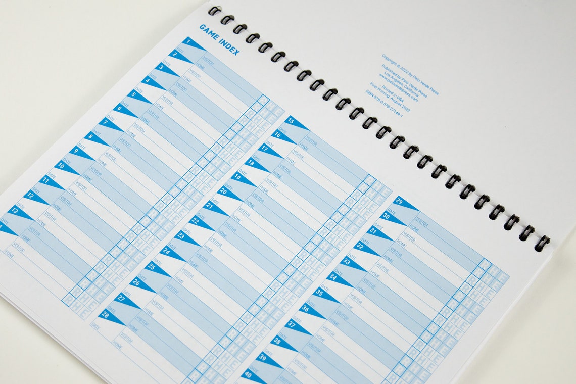 The Pro Baseball Fan's Essential Scorekeeper - Compact Baseball ...