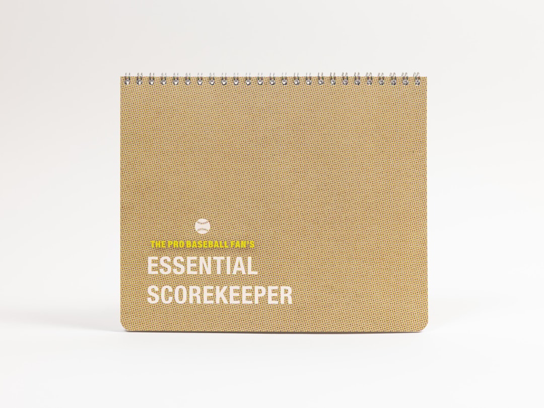 The Pro Baseball Fan's Essential Scorekeeper - Compact Baseball ...