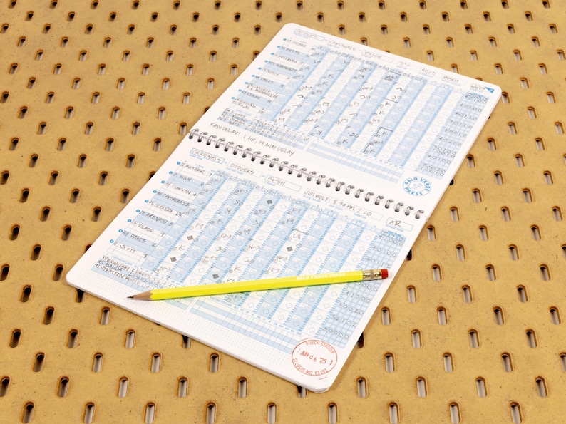 The Pro Baseball Fan's Essential Scorekeeper - Compact Baseball ...