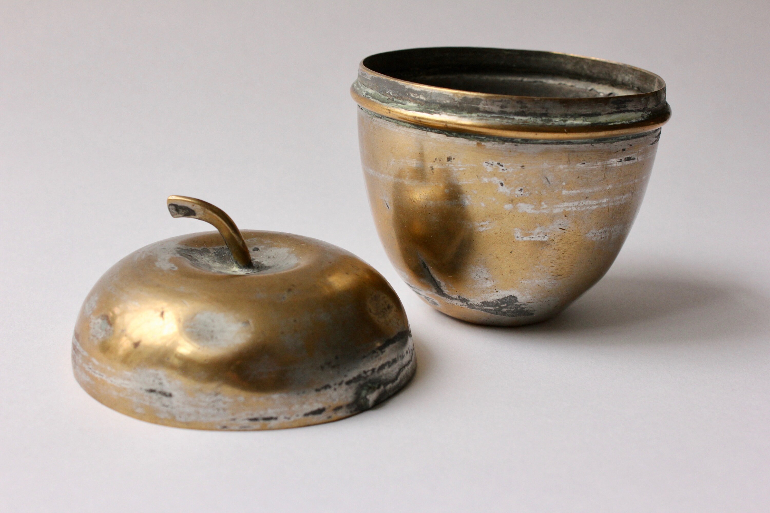 Vintage Apple Shaped Box Gold Tinned Distressed Tin 1890 - Etsy