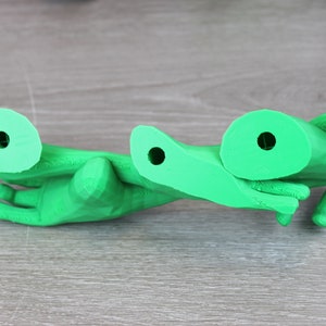 3D Printed Alien Wall Decor - Out of This World! - Etsy