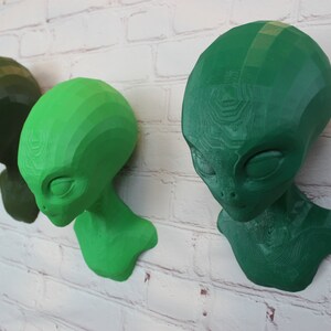 3D Printed Alien Wall Decor - Out of This World! - Etsy