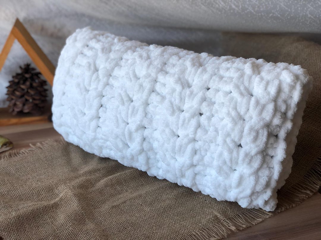 White Hand Knit Pillow Cover, Chunky Hand Knit Pillow Cover, Cable Knit ...