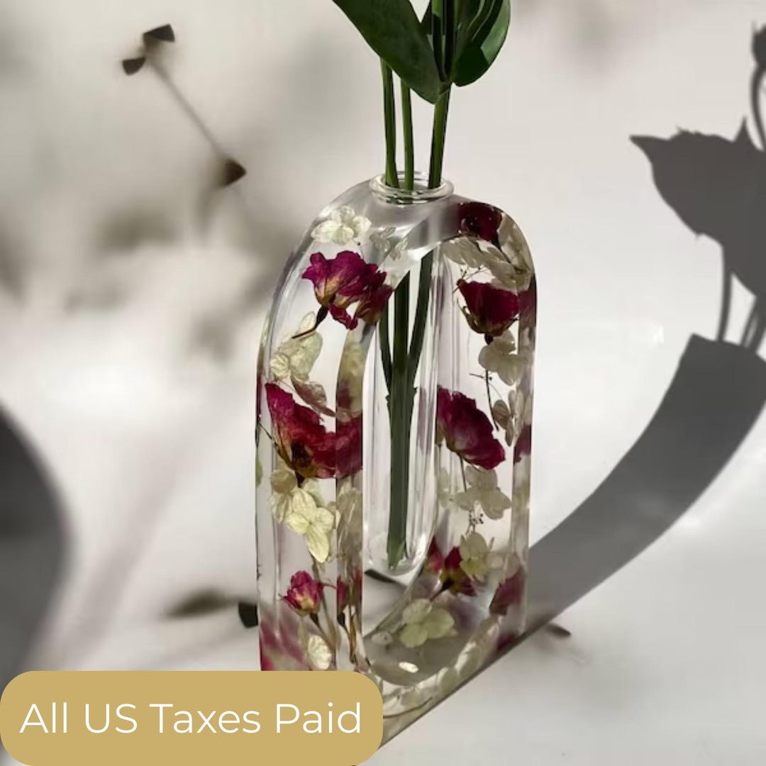 Epoxy Resin Vase: Unique Flower Bud Vase With Red and White Roses for ...